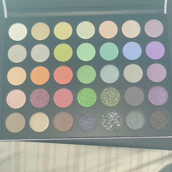 Morphe | Makeup | Morphe 35i Icy Fantasy | Poshmark
